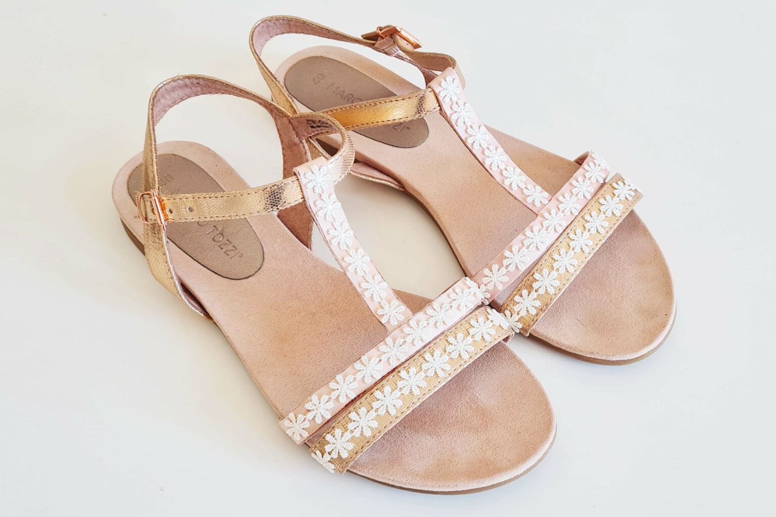 Sandalen verzieren | DIY Sommerschuhe verschönern